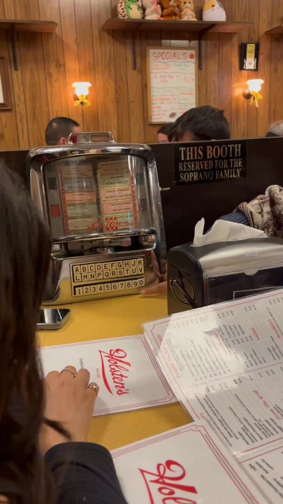 HOLSTEN’S - Updated January 2026 - 653 Photos & 452 Reviews - 1063 ...