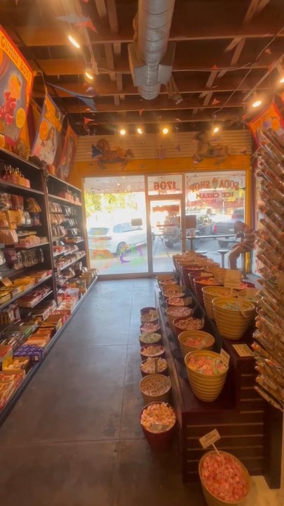 BIG TOP CANDY SHOP - Updated August 2025 - 497 Photos & 472 Reviews ...