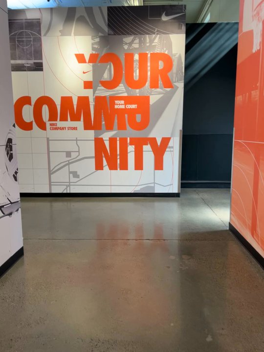 NIKE COMPANY STORE - Updated September 2025 - 670 Photos & 496 Reviews ...
