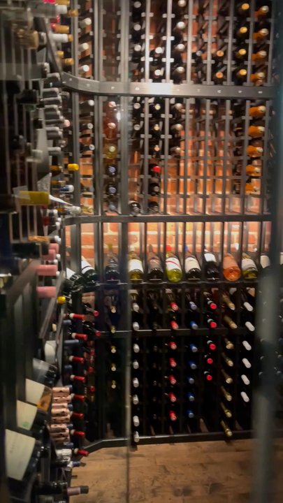 ECHELON WINE BAR - Updated October 2025 - 120 Photos & 31 Reviews ...