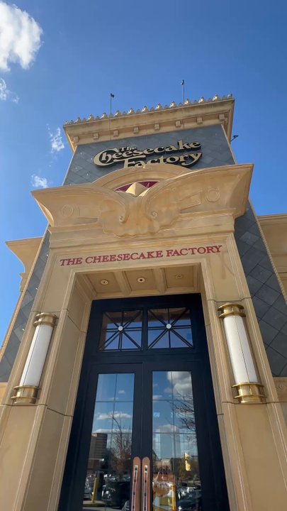 THE CHEESECAKE FACTORY - Updated May 2026 - 924 Photos & 815 Reviews ...