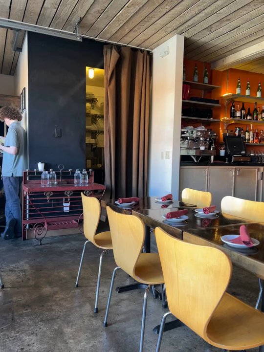 ITALIA TRATTORIA - Updated December 2025 - 292 Photos & 312 Reviews ...