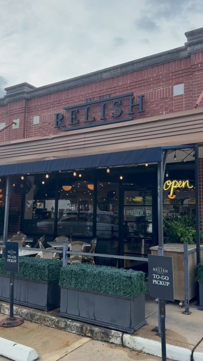 RELISH RESTAURANT & BAR - Updated October 2025 - 625 Photos & 321 ...