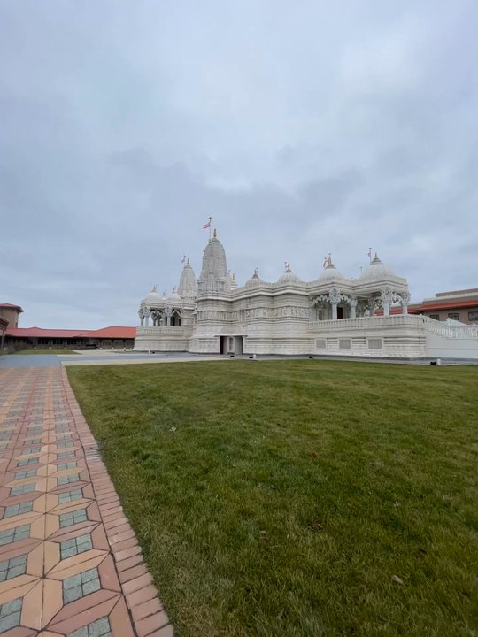 BAPS SHRI SWAMINARAYAN MANDIR, CHICAGO - Updated November 2025 - 263 ...