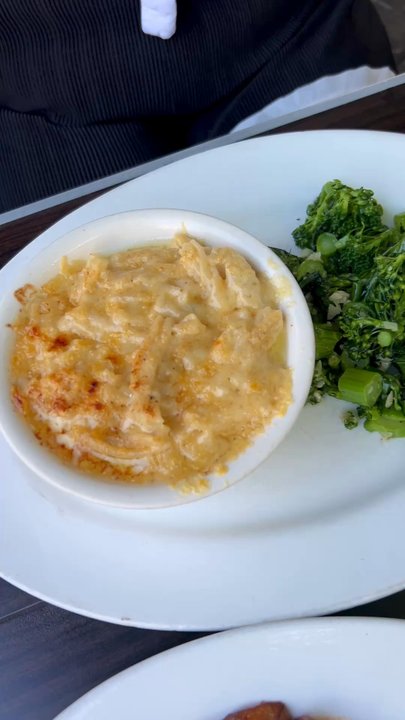 HUGO’S RESTAURANT - Updated July 2025 - 941 Photos & 1504 Reviews ...