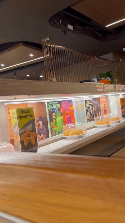 WILD GOJI REVOLVING SUSHI & BAR - Updated October 2025 - 2056 Photos ...