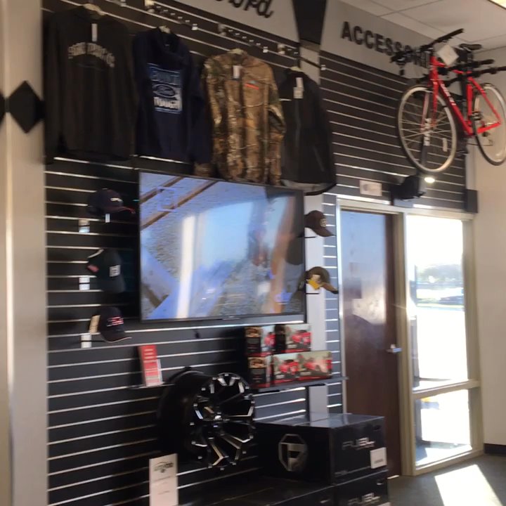 GATOR FORD - Updated April 2025 - 40 Photos & 63 Reviews - 11780 Tampa ...