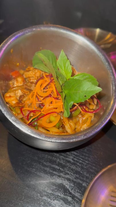 AT NINE RESTAURANT & BAR - Updated May 2025 - 1084 Photos & 675 Reviews ...