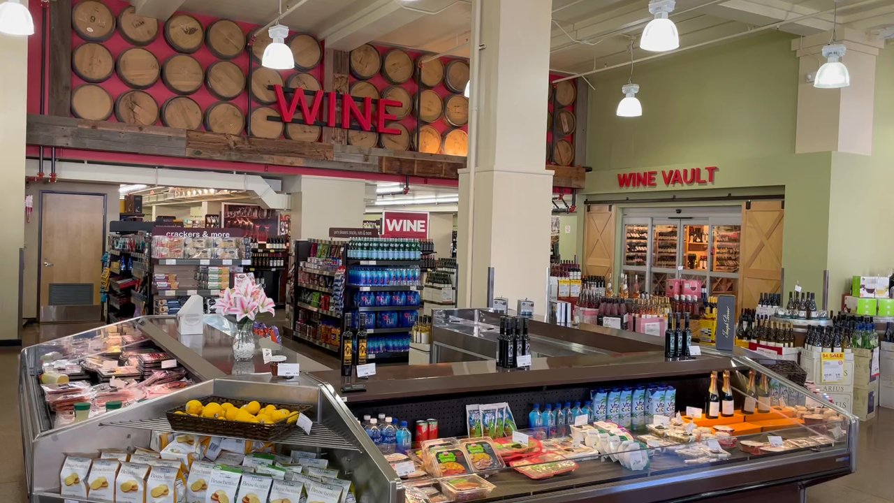 BEVMO! - Updated June 2025 - 132 Photos & 306 Reviews - 1301 Van Ness ...