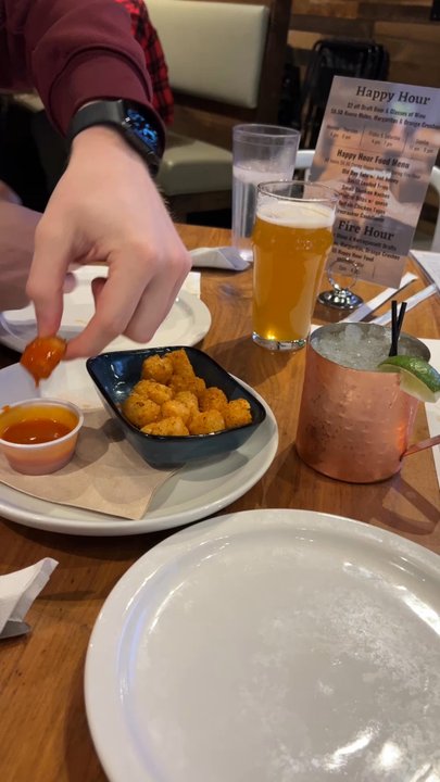 BUFFALO WING FACTORY - Updated September 2025 - 165 Photos & 335 ...