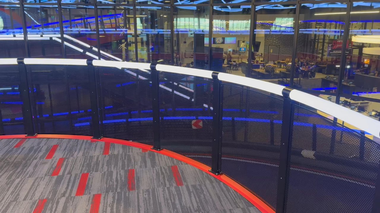 THE APEX - Updated January 2026 - 227 Photos & 70 Reviews - 1 Red Hawk ...