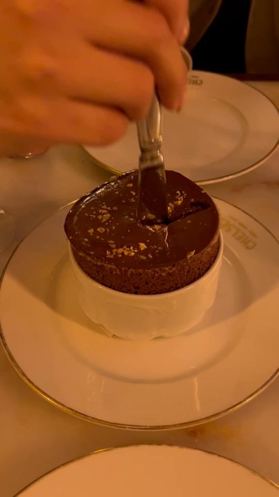 CAFÉ CHELSEA - Updated July 2025 - 412 Photos & 199 Reviews - 218 W ...