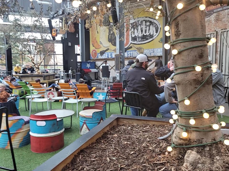 SECOND RODEO BREWING - Updated April 2025 - 435 Photos & 183 Reviews ...