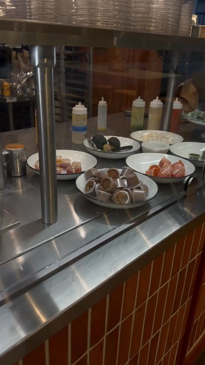 DIG INN - Updated January 2026 - 149 Photos & 93 Reviews - 4733 Elm St ...