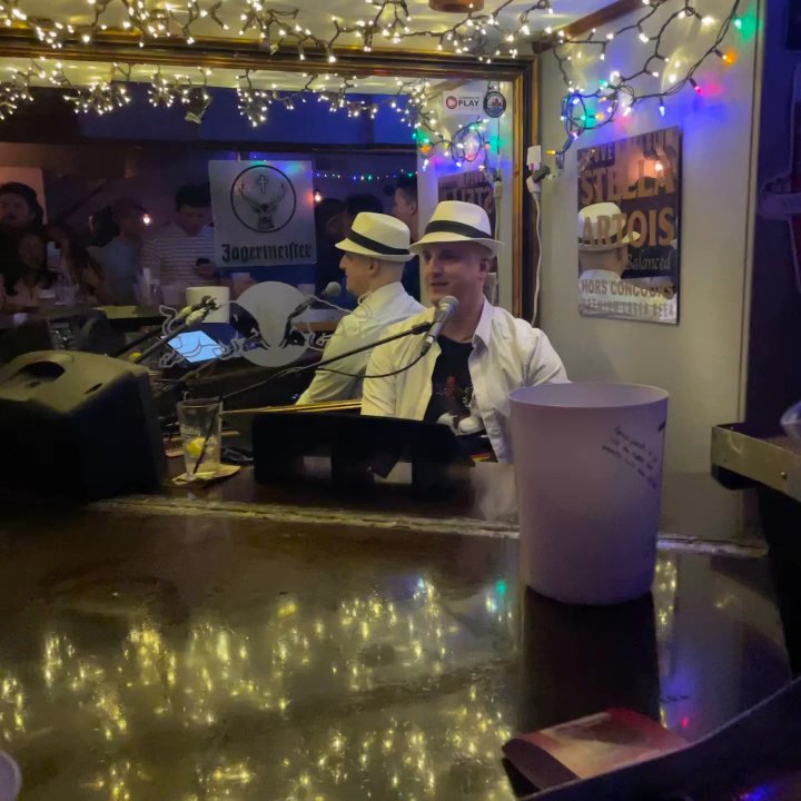 MADISON AVENUE PUB & RESTAURANT - Updated December 2025 - 68 Photos ...