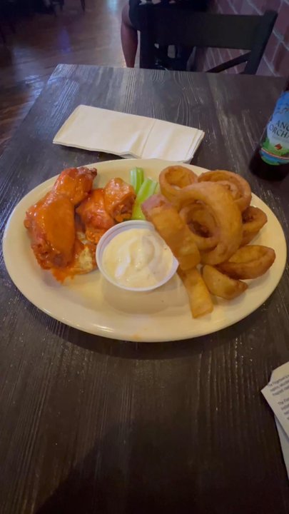 BIG A’S ON THE RIVERFRONT - Updated January 2026 - 191 Photos & 155 ...