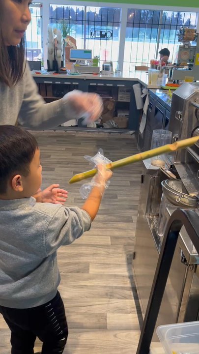 MÍA 102 - Updated December 2025 - 101 Photos & 51 Reviews - 326 SE 82nd ...