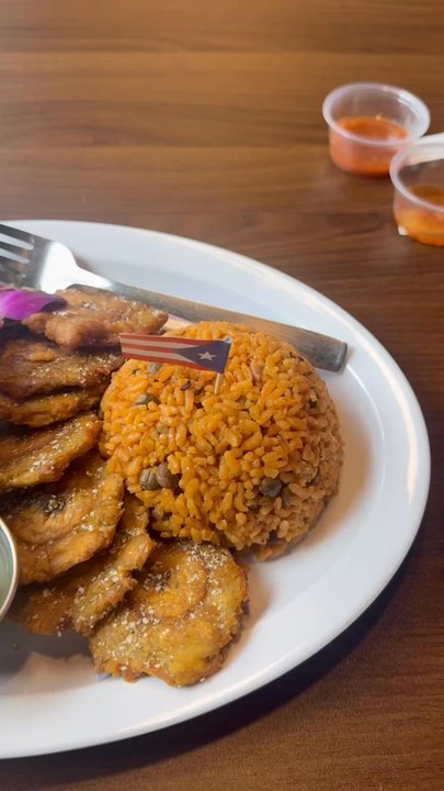 LA CASA DE IRIS PUERTO RICAN FOOD - Updated November 2025 - 190 Photos ...