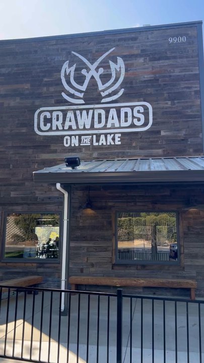 CRAWDADS ON THE LAKE - Updated March 2025 - 311 Photos & 448 Reviews ...