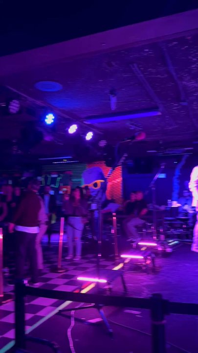 TOTALLY 80’S BAR & GRILLE - Updated May 2026 - 339 Photos & 571 Reviews ...