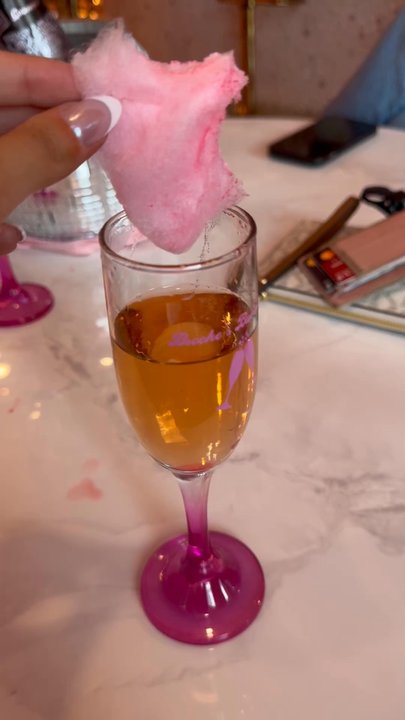 BROOKE’S BUBBLE BAR - Updated June 2025 - 178 Photos & 89 Reviews - 416 E Main St ...