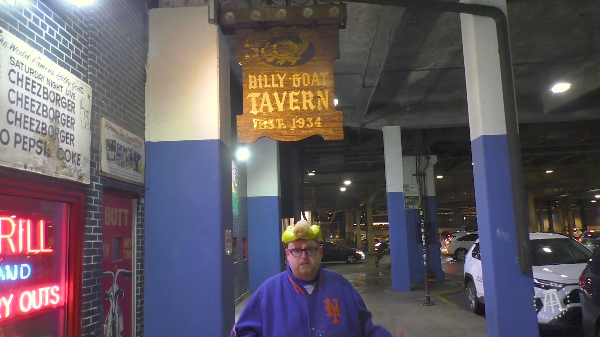Raw Dogging at The Original Billy Goat Tavern | Barstool Sports