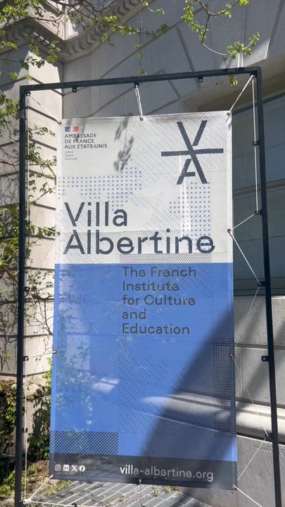 ALBERTINE BOOKS IN FRENCH AND ENGLISH - Updated April 2026 - 256 Photos ...