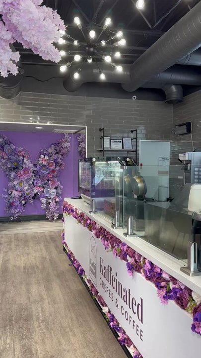 KAFFEINATED CREPES AND COFFEE - Updated August 2025 - 40 Photos & 16 ...