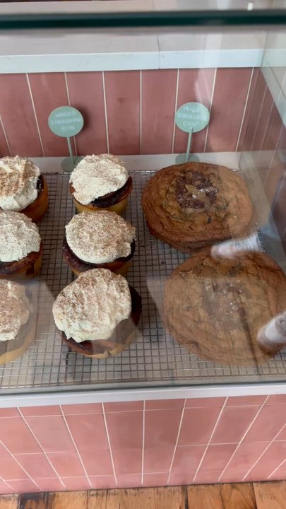ALLEZ CAFE - Updated April 2026 - 377 Photos & 171 Reviews - 2239 N ...
