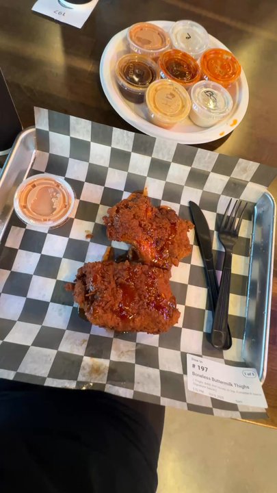 BROADWAY HOT & HONEY CHICKEN - Updated May 2026 - 30 Photos & 12 ...