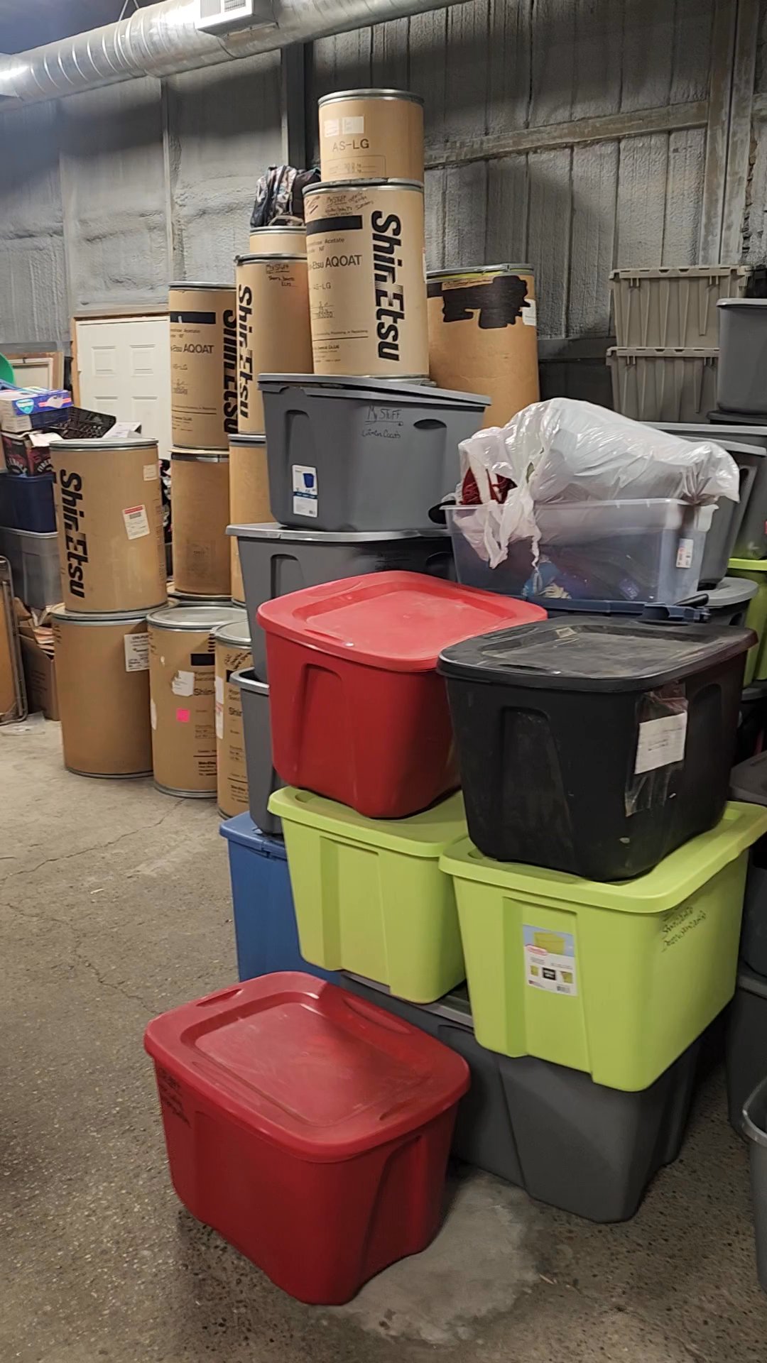 Whatnot - 🔥 LIVE STORAGE UNBOXING 🔥 TONS OF CLOTHING AND SHOES ...