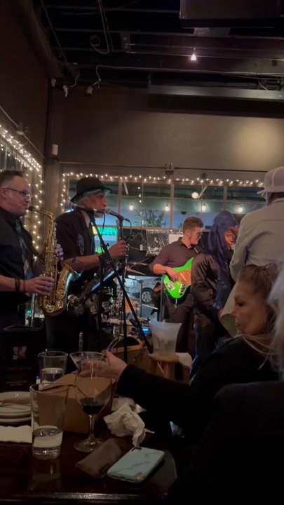 VINO BELLA - Updated January 2026 - 32 Photos & 149 Reviews - 99 Front ...