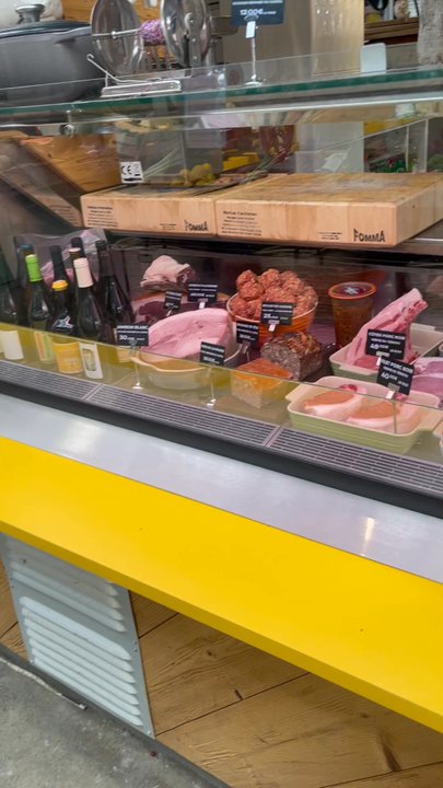 MARCHÉ DES ENFANTS ROUGES - Updated April 2025 - 443 Photos & 182 ...