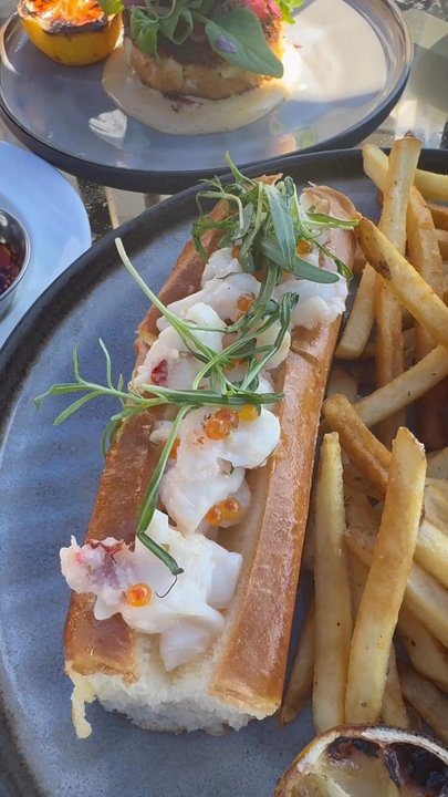 180BLU - Updated November 2025 - 703 Photos & 287 Reviews - 1 Ritz ...