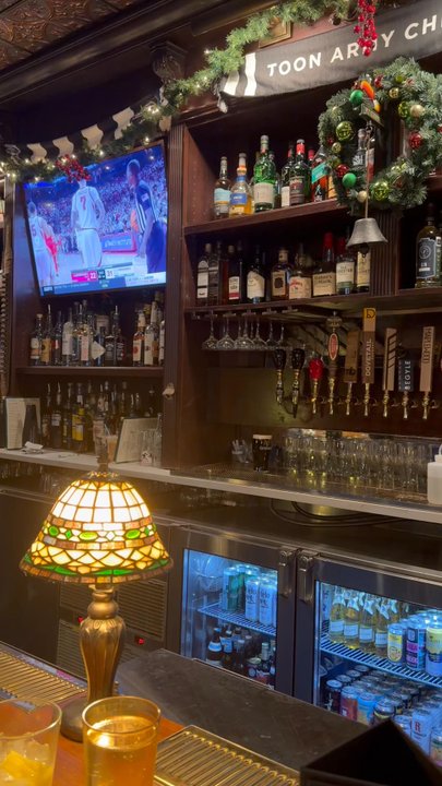 PICCADILLY PUB - Updated June 2026 - 29 Photos & 15 Reviews - 4749 N ...