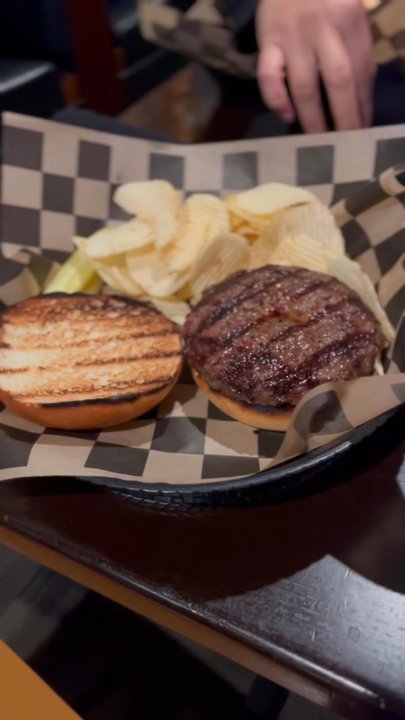 RAVENSWOOD PUB - Updated May 2026 - 72 Photos & 162 Reviews - 1021 Rte ...