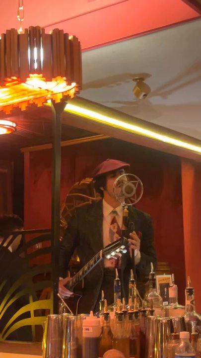 SCARLET LOUNGE - Updated August 2025 - 57 Photos & 93 Reviews - 468 ...