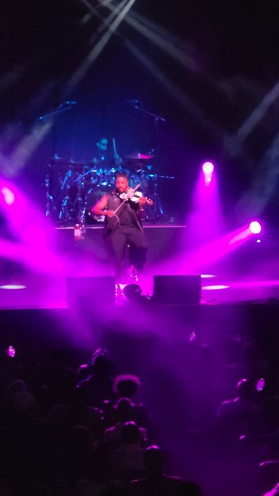 CENTER STAGE THEATRE - Updated October 2025 - 224 Photos & 133 Reviews ...