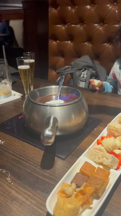 THE MELTING POT - Updated May 2026 - 304 Photos & 358 Reviews - 30 E ...