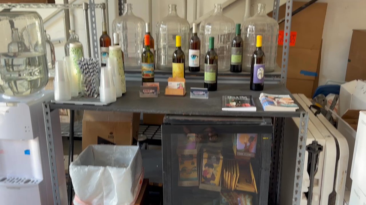 OENO WINEMAKING - Updated October 2025 - 359 Photos & 252 Reviews - 201 Kapaa Quarry Pl, Kailua ...