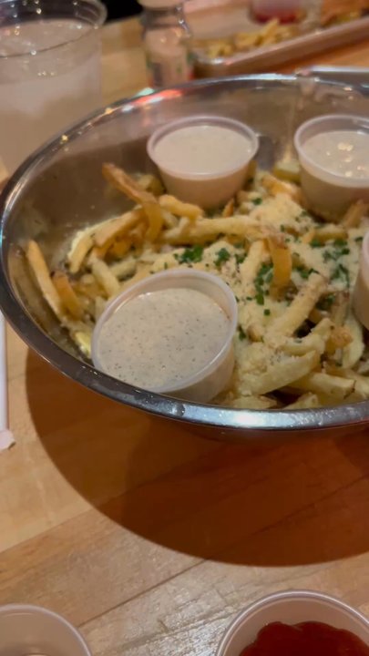 HOPDODDY BURGER BAR - Updated February 2026 - 1672 Photos & 1602 ...