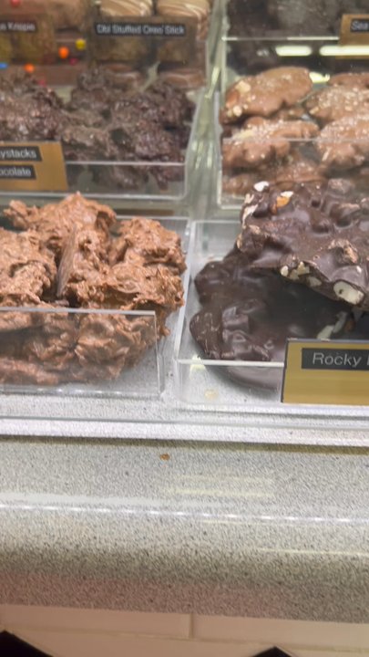 REDMON’S CANDY FACTORY - Updated December 2025 - 327 Photos & 126 ...