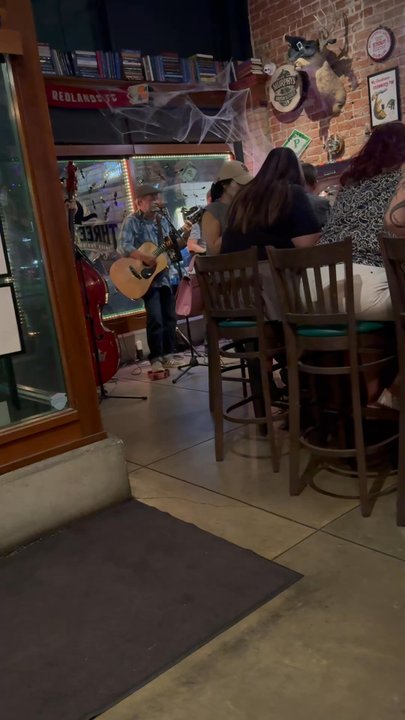 THE THREE STAGS IRISH PUB & RESTAURANT - Updated November 2025 - 166 ...