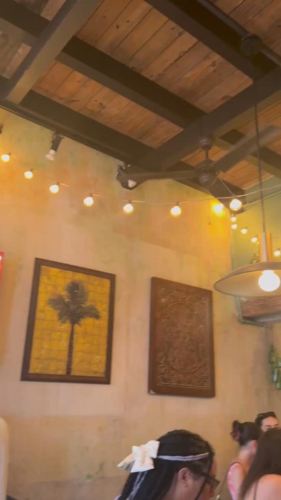 CAFE CON RON - Updated July 2025 - 54 Photos & 14 Reviews - Calle de ...