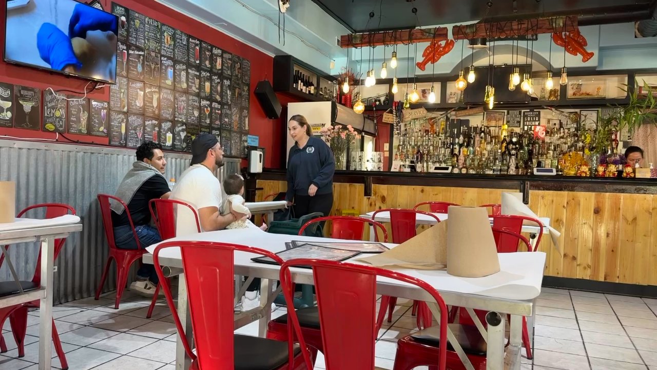 CRAWFISH HOUSE - Updated December 2025 - 885 Photos & 900 Reviews ...