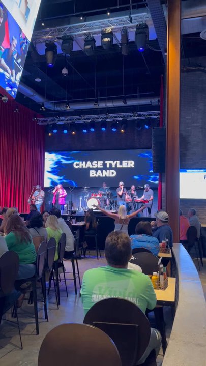 THE QUEEN BATON ROUGE - Updated December 2025 - 57 Photos & 11 Reviews ...