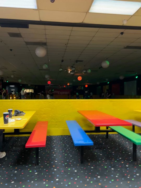 SKATE EXPRESS - Updated June 2025 - 121 Photos & 285 Reviews - 12356 ...