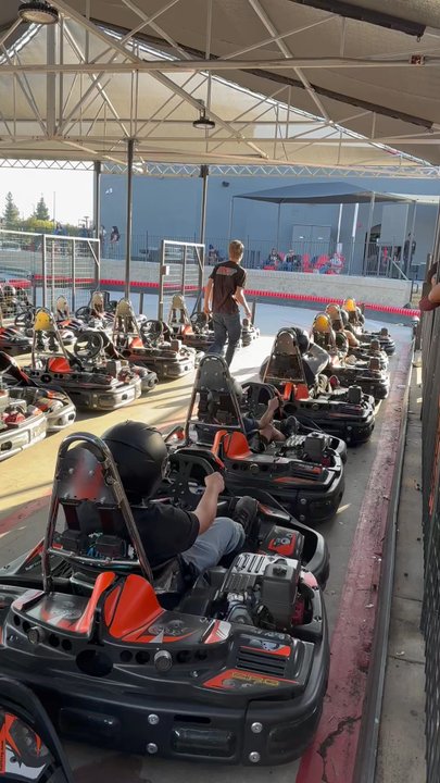 MB2 ENTERTAINMENT BAKERSFIELD - Updated March 2025 - 167 Photos & 58 Reviews - 1251 Oak St ...