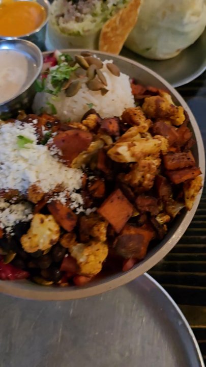 CENTRO NEIGHBORHOOD KITCHEN - Updated December 2025 - 368 Photos & 231 ...