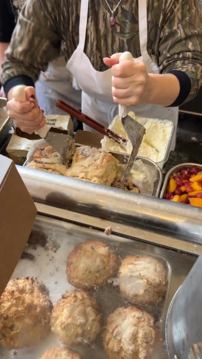 ISLES BUN & COFFEE - Updated May 2025 - 419 Photos & 561 Reviews - 1424 ...